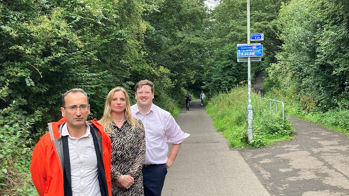 Fighting for residents on Roseburn Path - Edinburgh Liberal Democrats